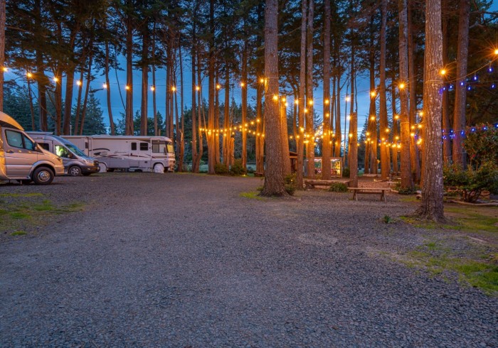 b.side RV - Bandon, United States of America - Best Price Guarantee